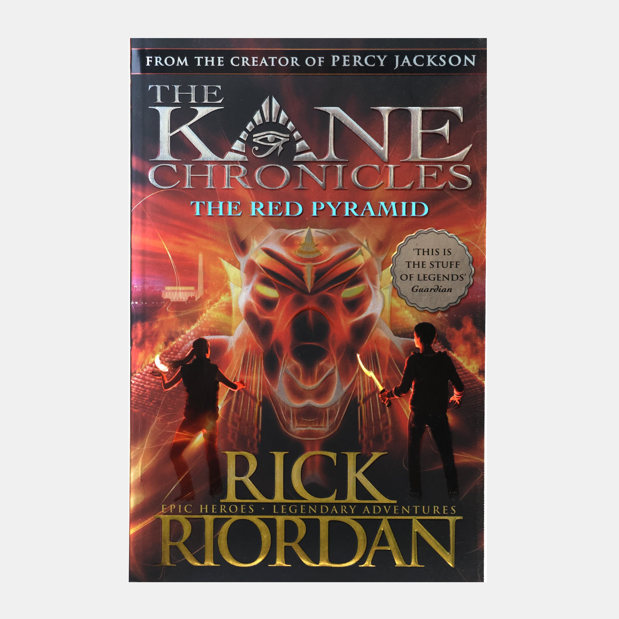 The Red Pyramid (The Kane Chronicles Book 1) – BORDERS